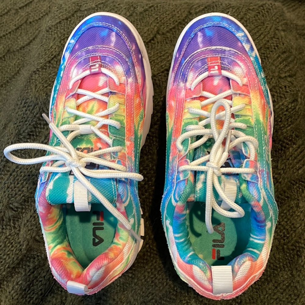 Fila Tennis Shoes, 7 1/2. Rainbow Colors - Gem